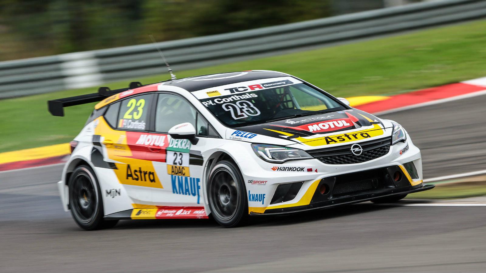 Στις επάλξεις το Opel Astra TCR - opel astra