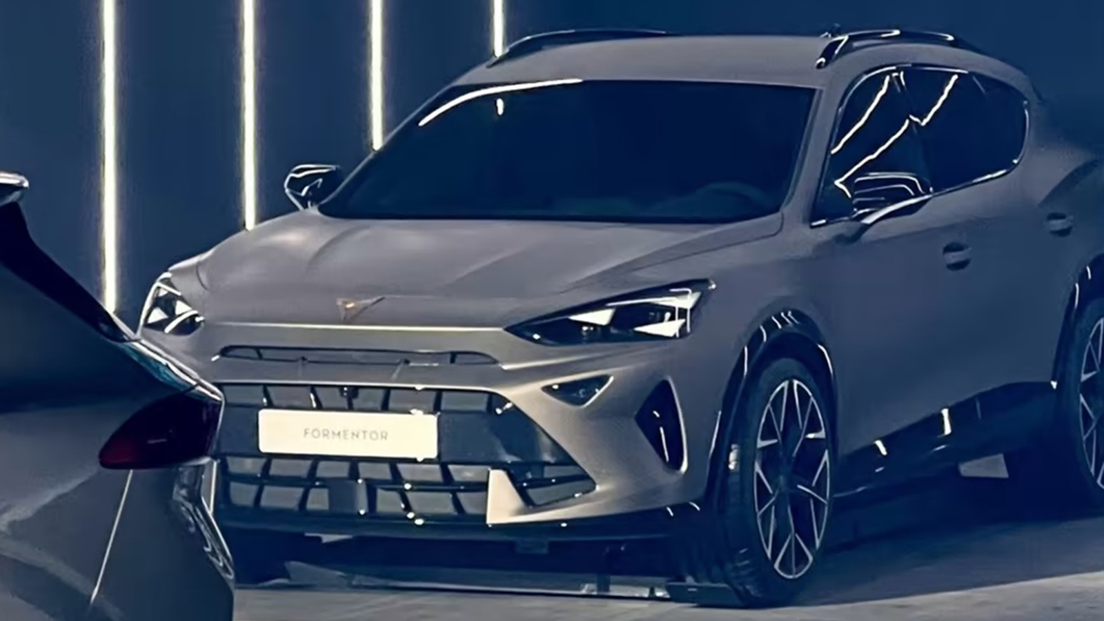 CUPRA Formentor (fl)* - ʼφιξη: Ιούλιος Αύγουστος 2024